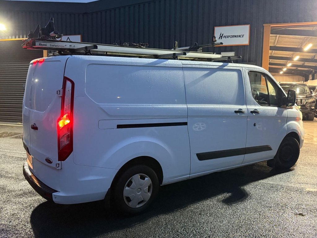Ford Transit Custom 2.0 300 Ecoblue Trend Panel Van 5dr Diesel Manual ...
