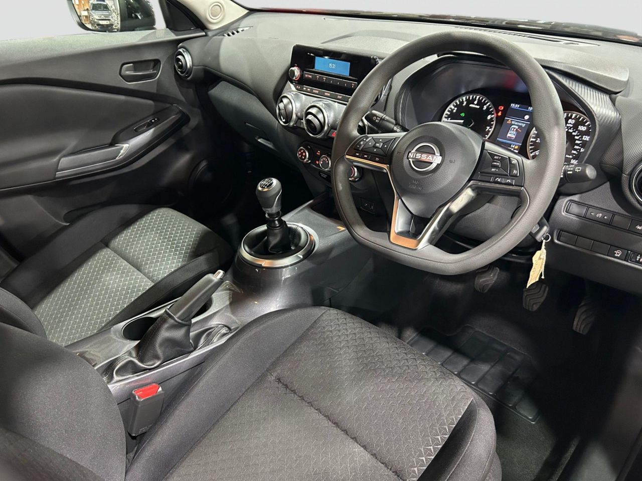 2023 73 NISSAN JUKE 1.0 DIG-T Visia SUV 5dr Petrol Manual Euro 6 (s/s ...