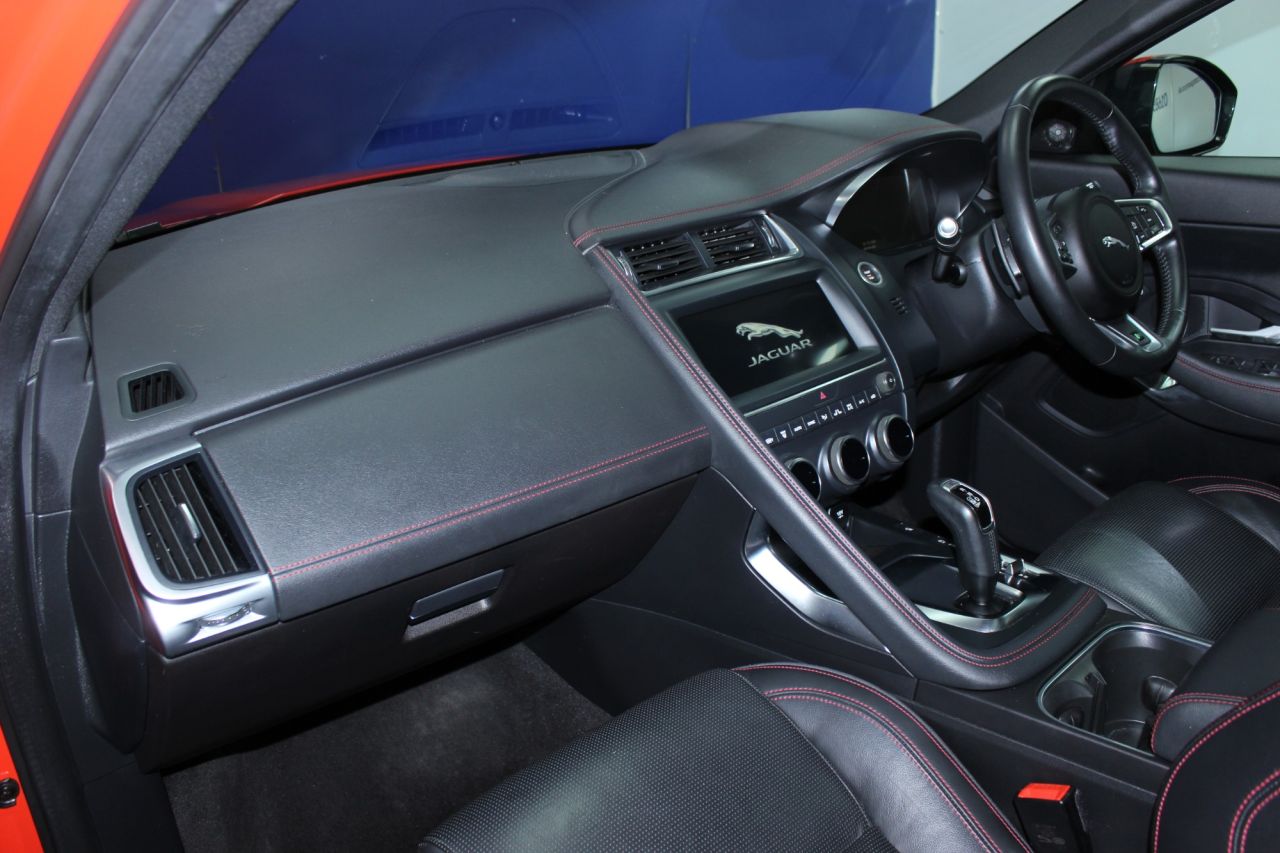 2020 70 JAGUAR E-PACE 2.0 D150 Chequered Flag SUV 5dr Diesel Auto AWD ...