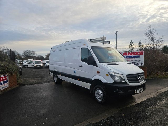 Used vans for sale. Kirkcaldy & Scotland van Dealer | Woodlands Van Centre