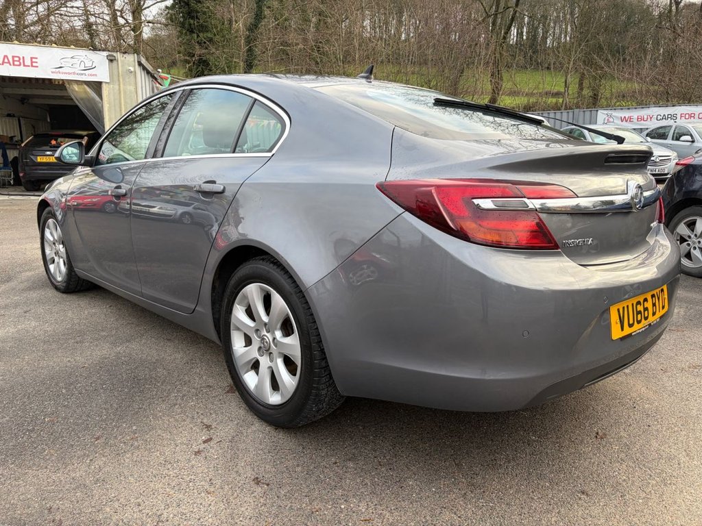 Vauxhall Insignia 1.6 CDTI Ecoflex Tech Line Hatchback 5dr Diesel Euro ...