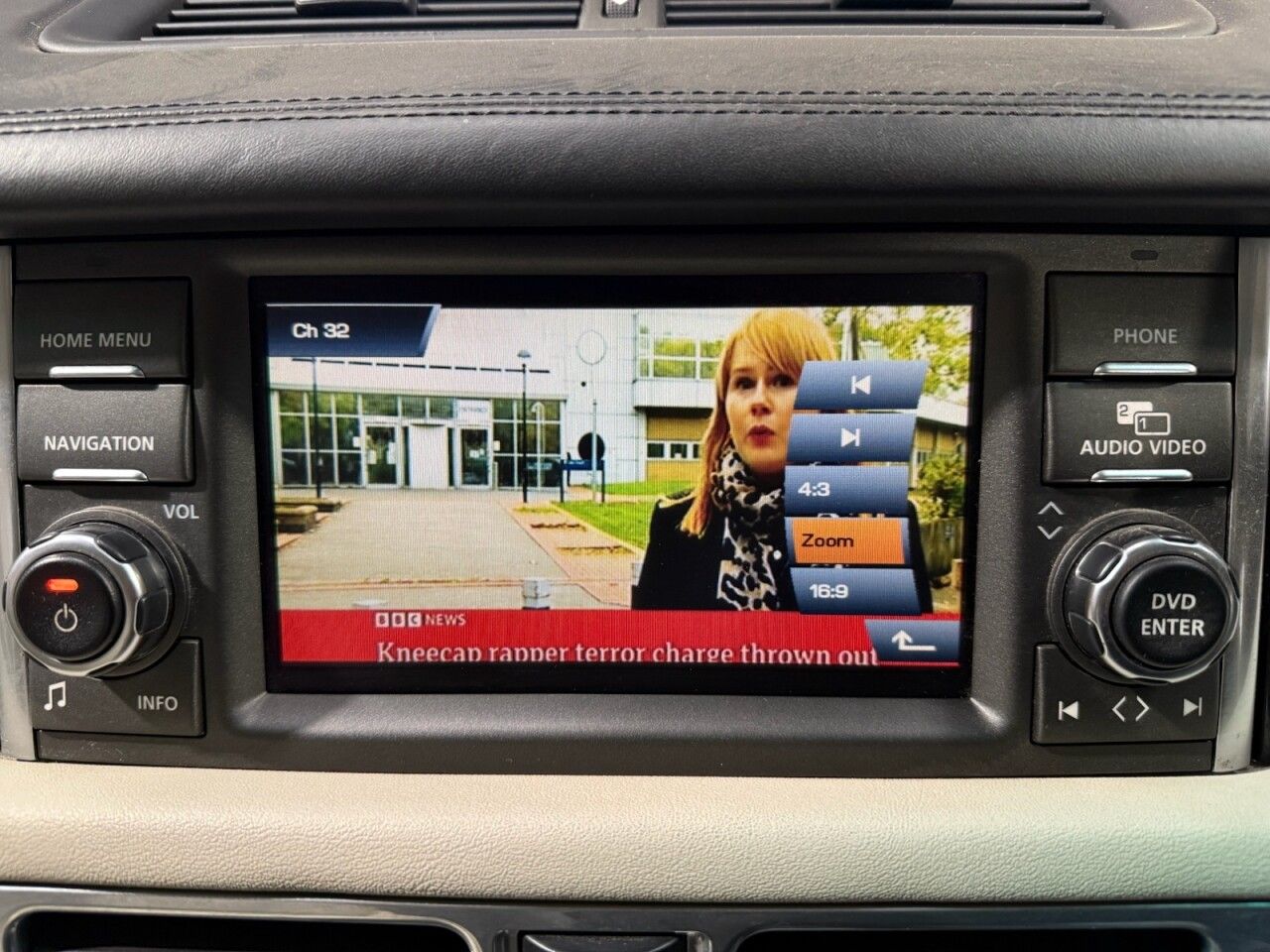 Land Rover Range Rover 4.4 TD V8 Vogue Suv 5dr Diesel Auto 4WD Euro 5 ...