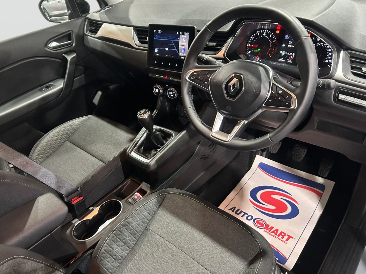 2022 72 RENAULT CAPTUR 1.0 TCe evolution SUV 5dr Petrol Manual Euro 6 ...