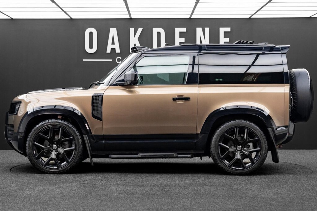 Land Rover Defender 90 3.0 D250 Mhev First Edition Auto 4WD Euro 6 (s/S ...