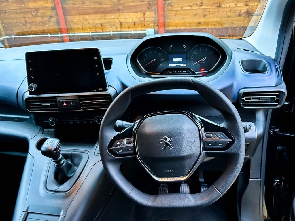 Peugeot Rifter L2 Lwb 3 Seat Wheelchair Accessible Disabled Access ...