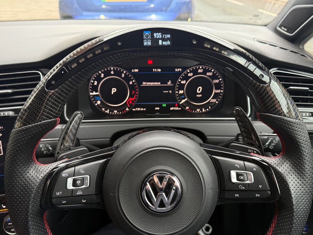 Volkswagen Golf 2.0 TSI R Hatchback 3dr Petrol DSg 4motion Euro 6 (s/S ...