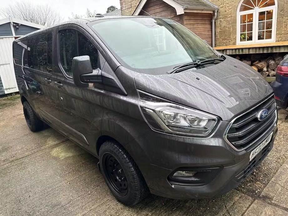 Ford Transit Custom 2.0 320 Ecoblue Limited Crew Van Double Cab 5dr ...