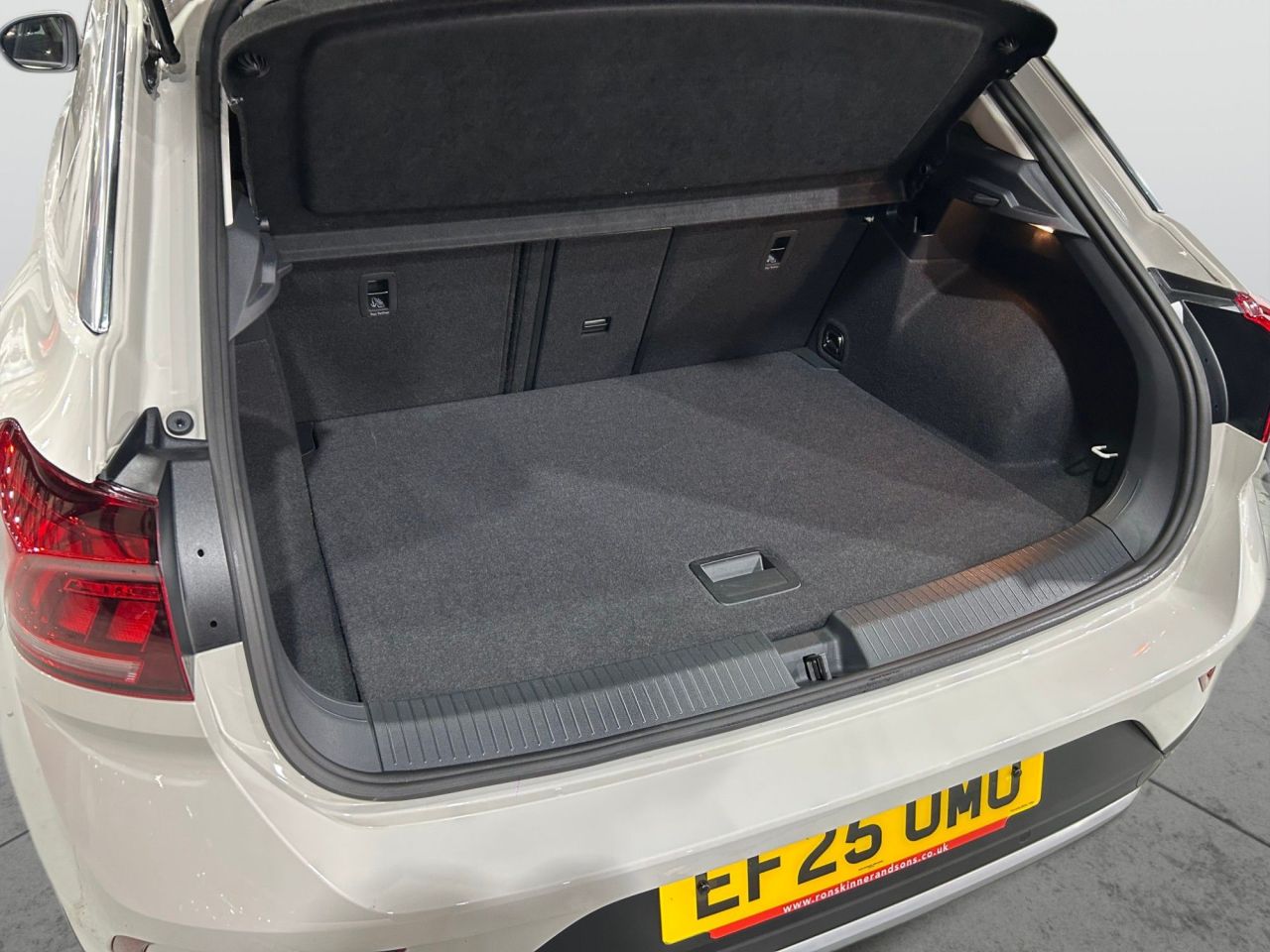 2025 25 VOLKSWAGEN T-ROC 1.0 TSI Match SUV 5dr Petrol Manual Euro 6 (s ...