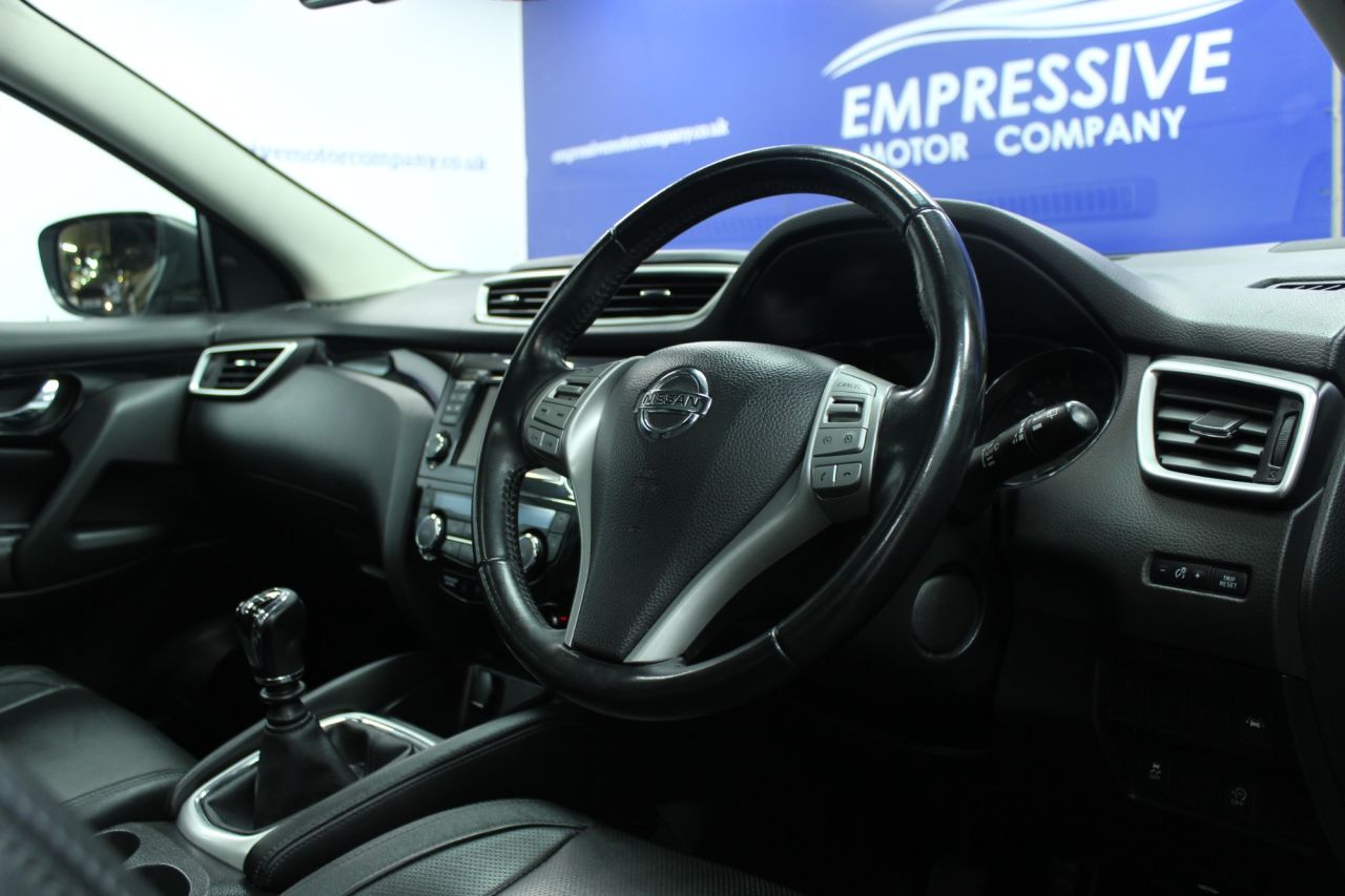 2017 66 NISSAN QASHQAI 1.5 dCi Tekna SUV 5dr Diesel Manual 2WD Euro 6 ...